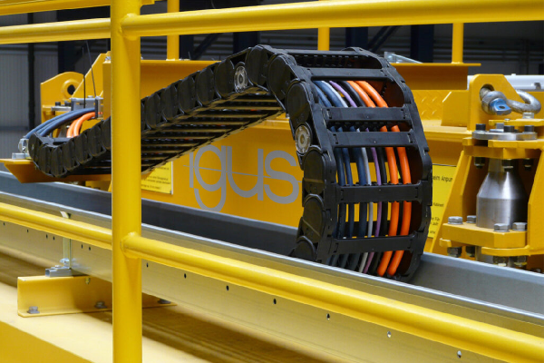 Wat is een e-chain® nou eigenlijk? - Blog | igus® Nederland